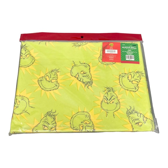 Dr. Seuss | Kitchen | Dr Seuss The Grinch Faces Vinyl Tablecloth 52 X 7 ...